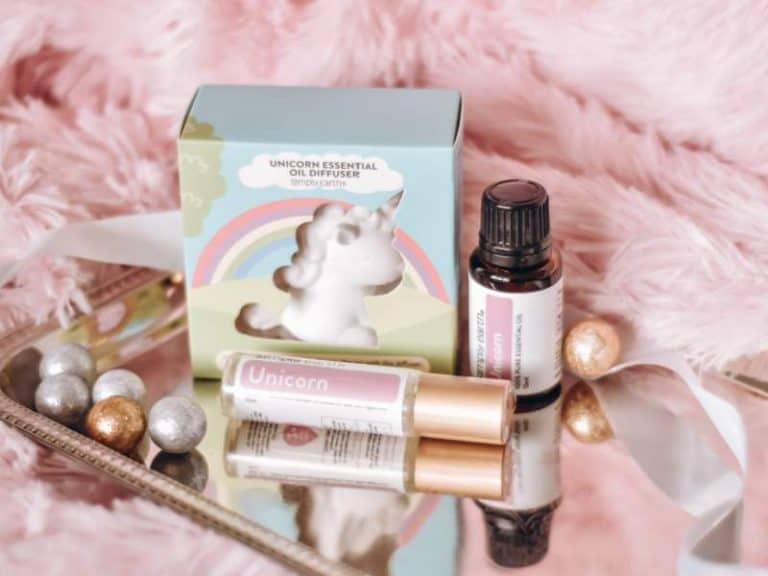 The Simply Earth Unicorn Bundle Review - From a Mom of 2 Girls